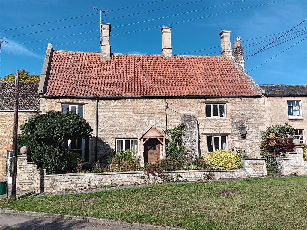 Church Row, Polebrook, Peterborough, PE8 4 bed house - £550,000