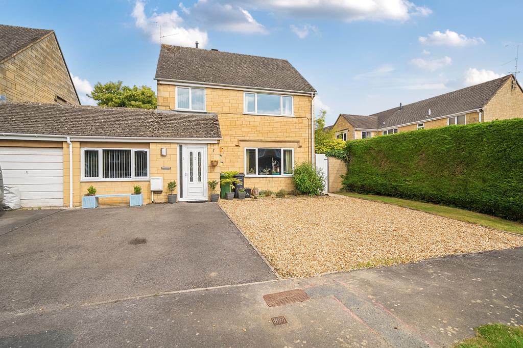 Alexander Drive, Cirencester 4 bed link detached house for sale - £475,000