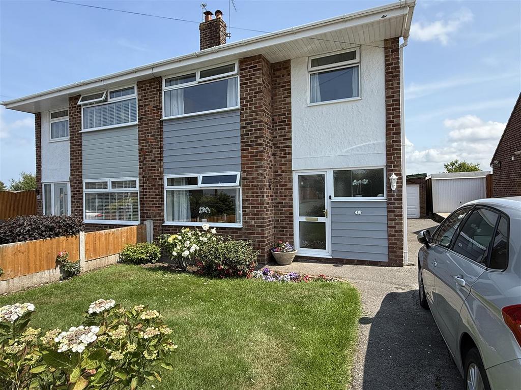 Nelson Drive, Pensby, Wirral 3 bed semi-detached house - £250,000