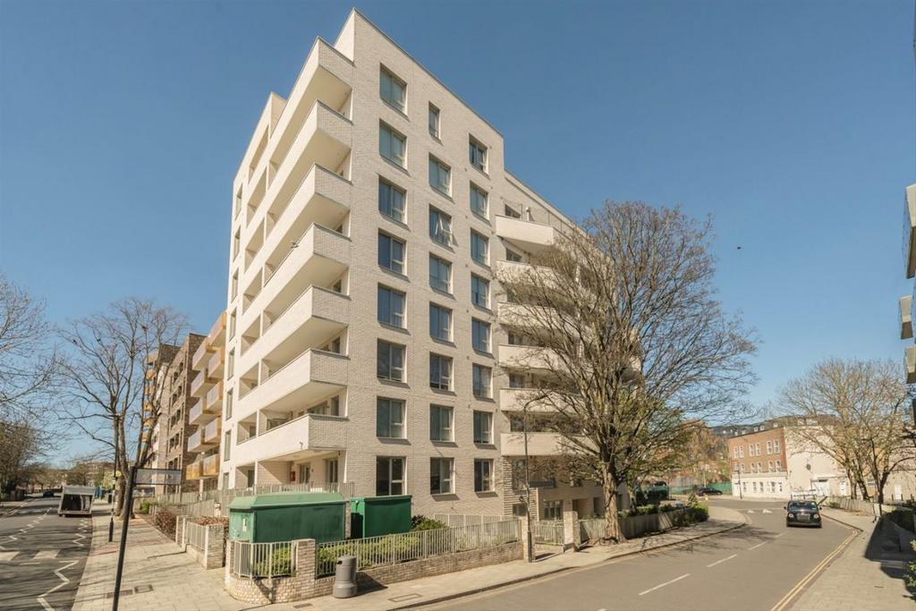 Avenue Road, London W3 2 bed flat for sale - £575,000