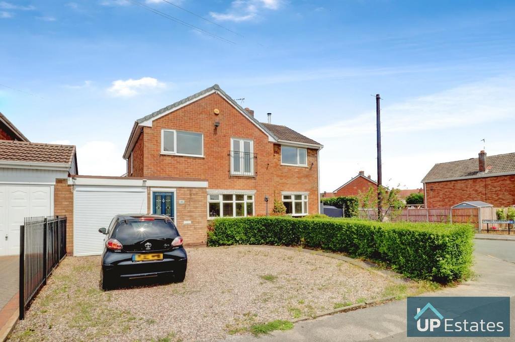 Atholl Crescent, Nuneaton 4 bed detached house to rent - £1,450 pcm (£ ...
