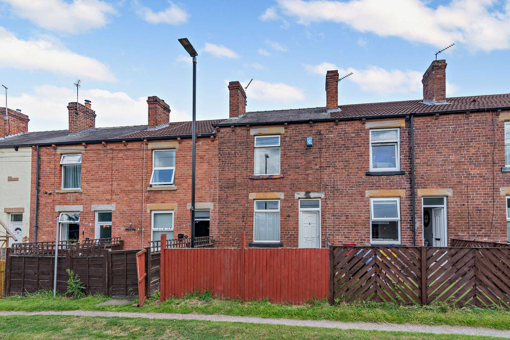 CLAYTON STREET, ROTHWELL LS26 2 bed terraced house for sale - £155,000