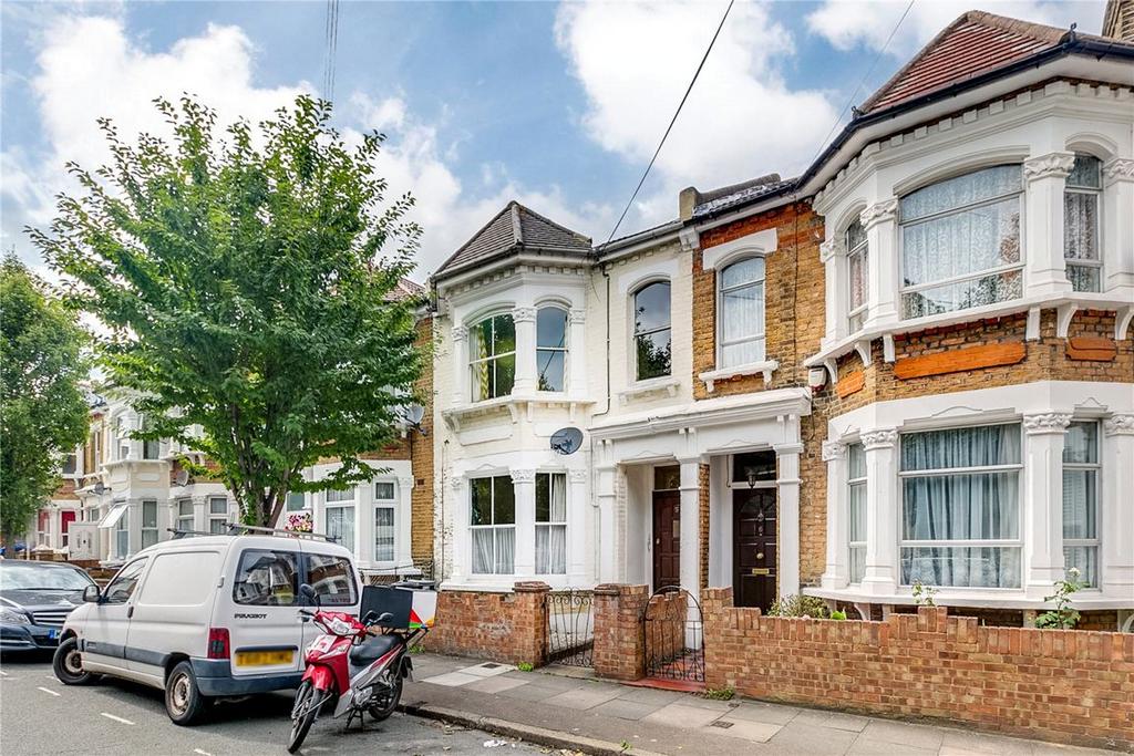 Holdernesse Road, London SW17 1 bed flat for sale - £375,000