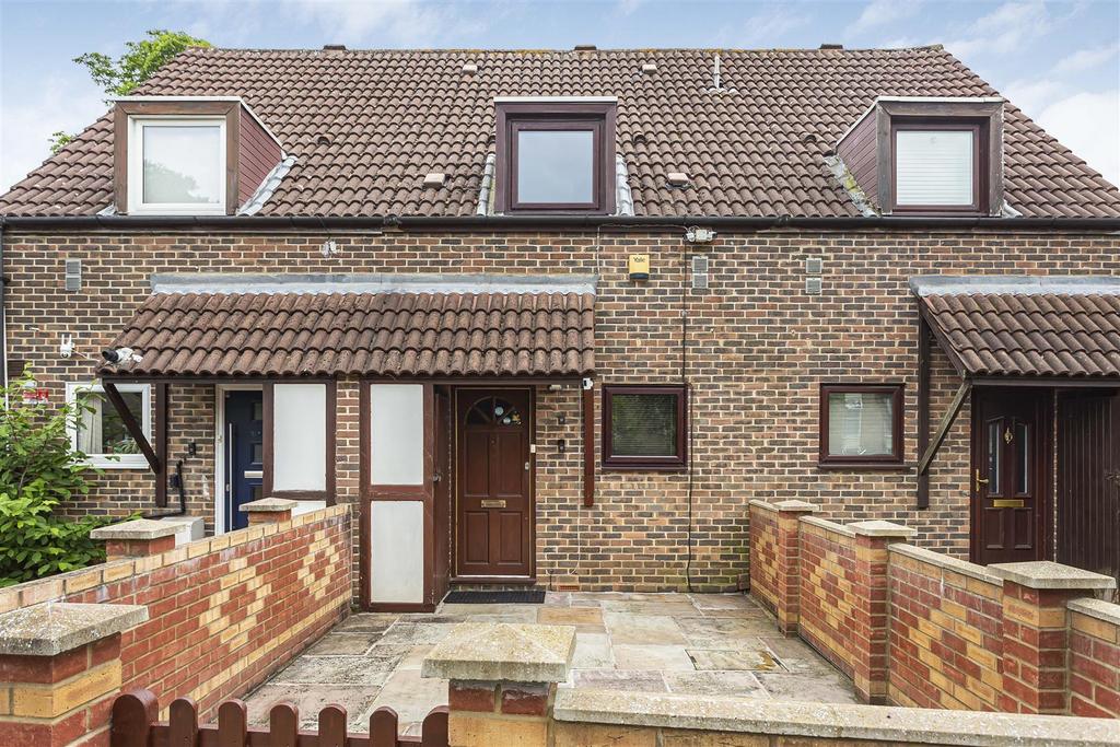 Bedfont Green Close, Feltham TW14 3 bed terraced house for sale - £425,000