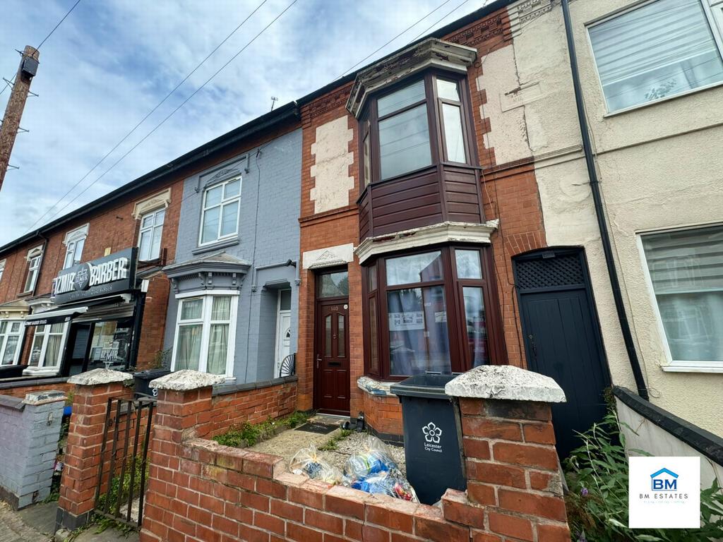 Fosse Road North, Leicester LE3 2 bed townhouse to rent - £1,100 pcm (£ ...