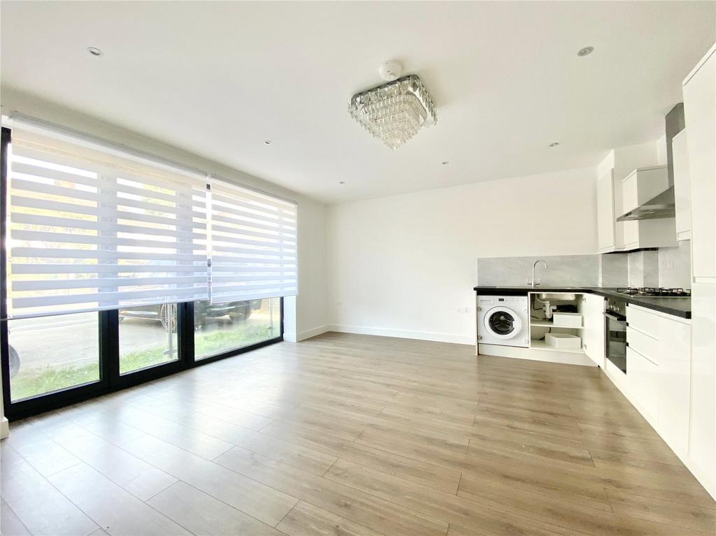 Sudbury Avenue, Middlesex HA0 2 bed apartment - £2,100 pcm (£485 pw)