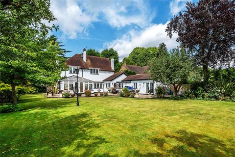 Houses for sale in Shepperton | OnTheMarket
