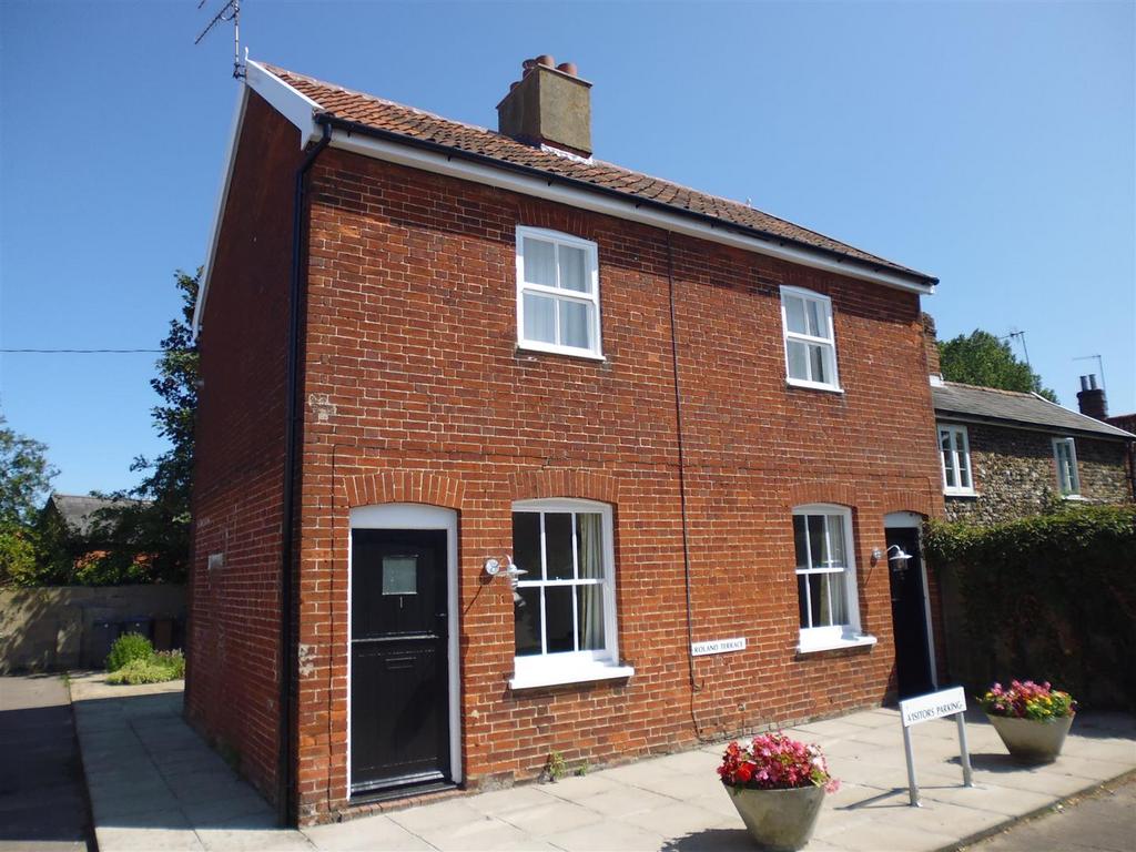 Wickham Market 1 bed end of terrace house - £795 pcm (£183 pw)