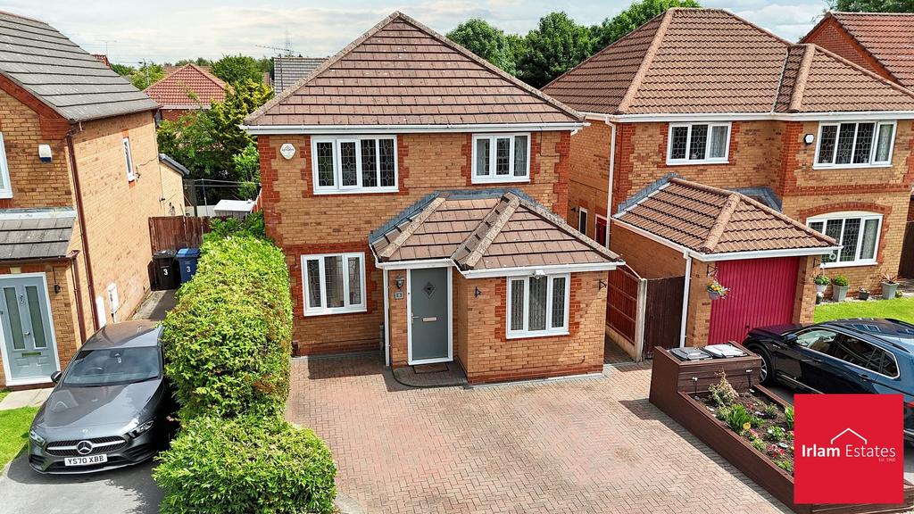 Buttermill Close, Irlam, M44 3 bed detached house for sale - £365,000