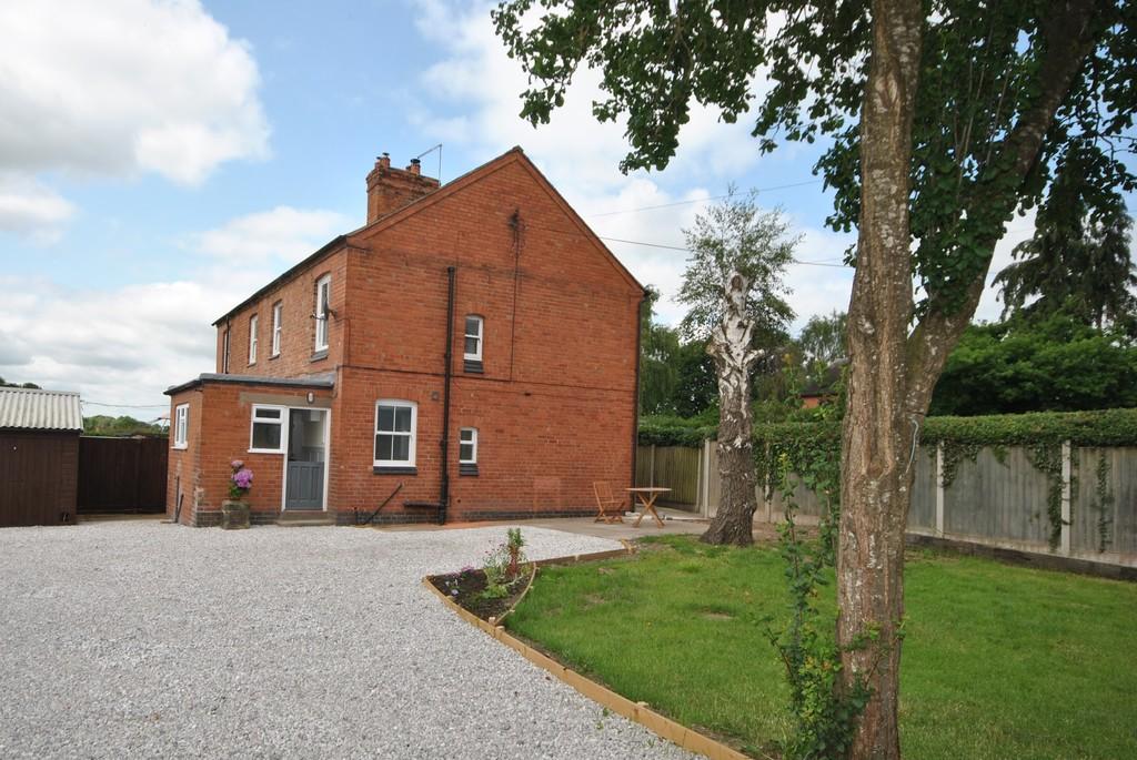 Edstaston, Wem, Shropshire 4 bed semi-detached house - £1,150 pcm (£265 pw)