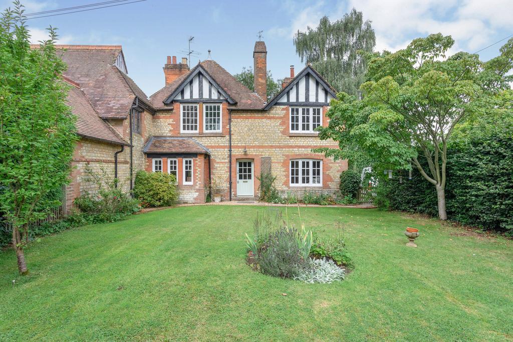 School House, Lillingstone Dayrell 3 bed link detached house to rent ...