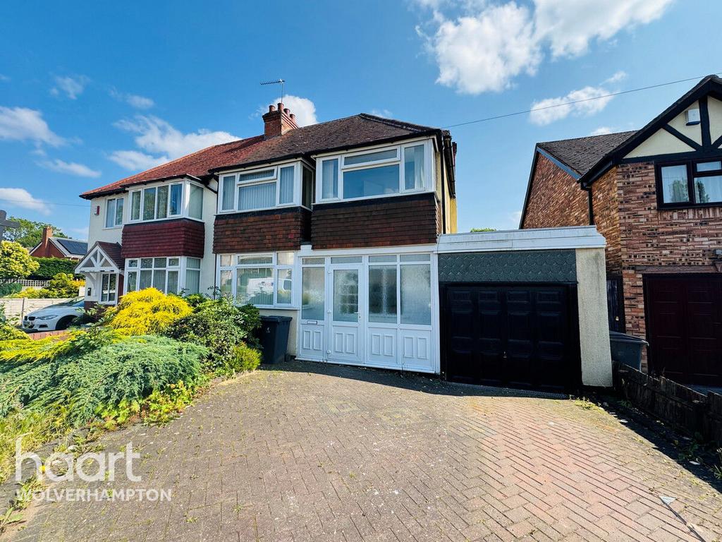 Castlecroft Road, WOLVERHAMPTON 3 bed semi-detached house - £1,350 pcm ...