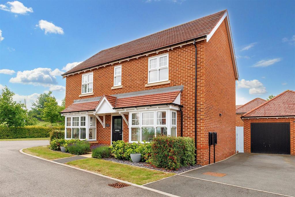 Symons Way, Shipston-On-Stour CV36 4 bed detached house for sale - £550,000