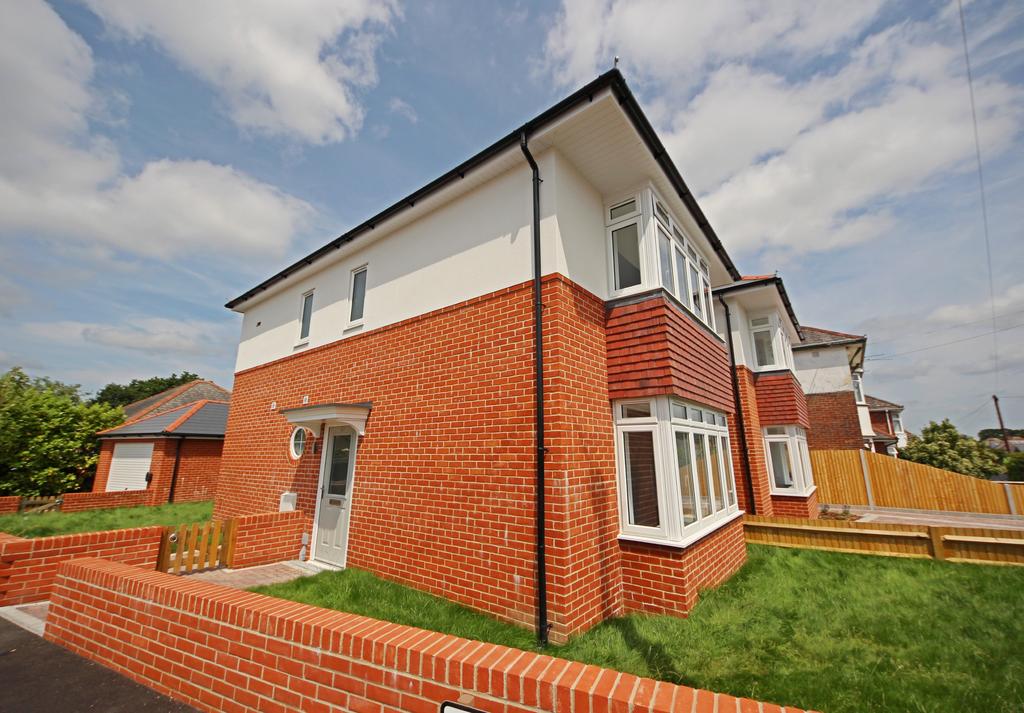 Howeth Road, Bournemouth, 3 bed detached house - £1,500 pcm (£346 pw)