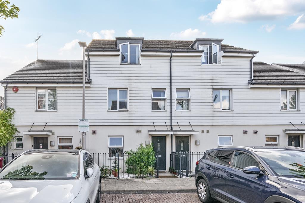 Kennet Island, Berkshire, RG2 4 bed townhouse for sale - £525,000