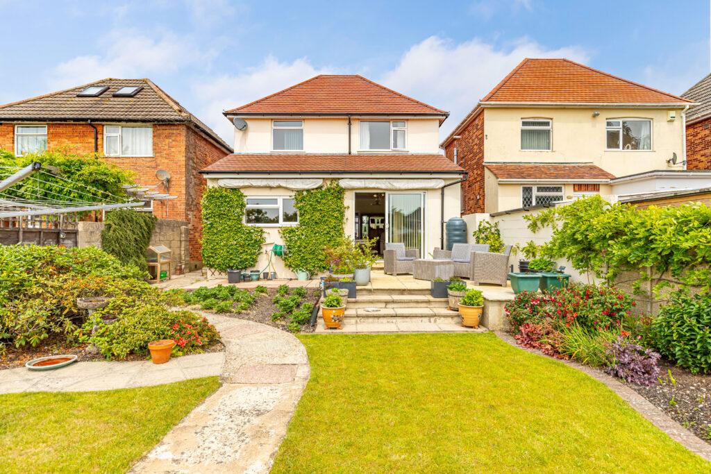 Wallisdown Road, Poole, Dorset, BH12 5BY 3 bed detached house for sale ...