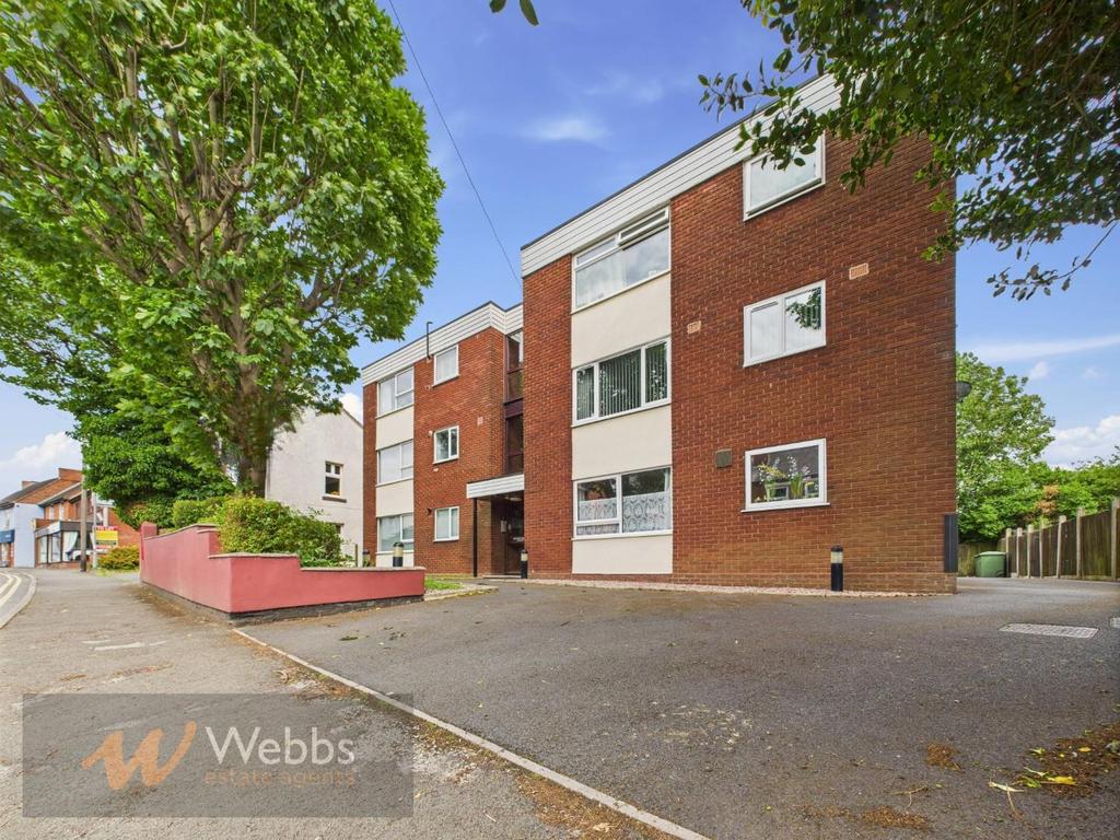 Grosvenor Court, Wolverhampton Road... 2 bed flat - £750 pcm (£173 pw)