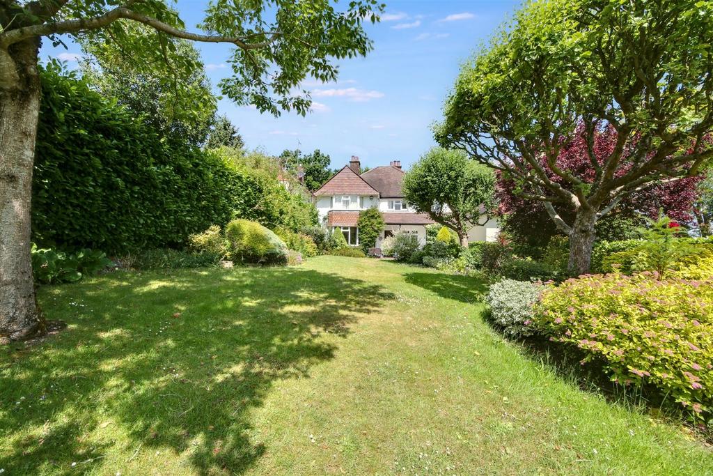 Letchmore Road, Radlett WD7 5 bed detached house for sale - £1,500,000