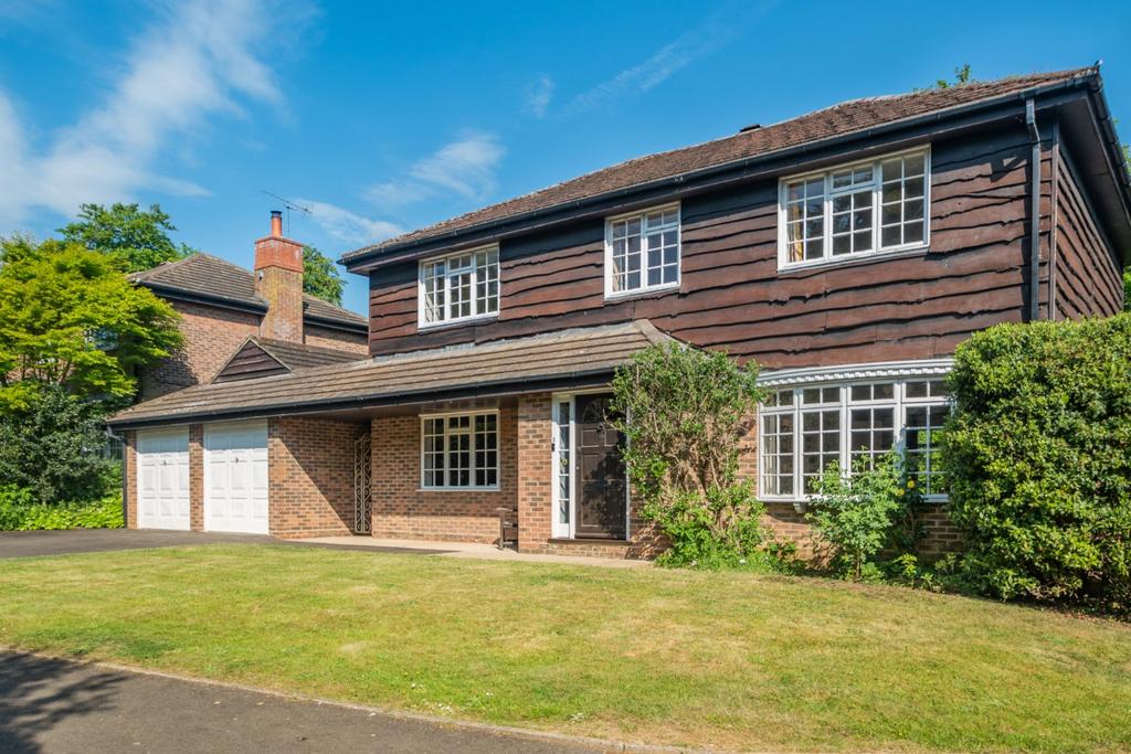 The Ramparts, King Harry Lane, St.... 4 bed detached house for sale - £ ...