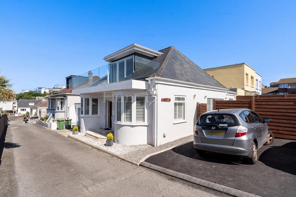 Bellozanne Road, St. Helier, Jersey.... 2 bed detached house - £799,000
