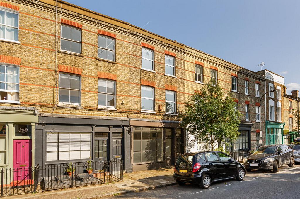 Dalling Road, London 3 bed terraced house for sale - £895,000