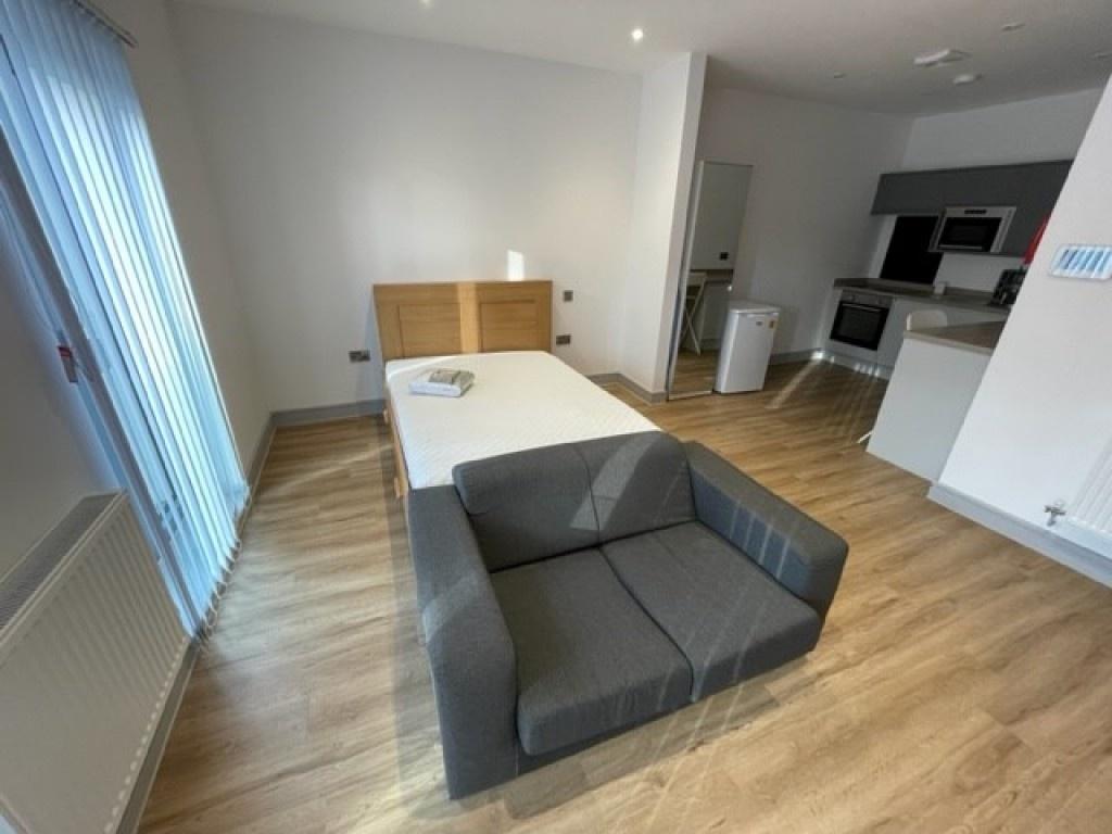 Park View, Exeter EX6 Studio - £1,084 pcm (£250 pw)