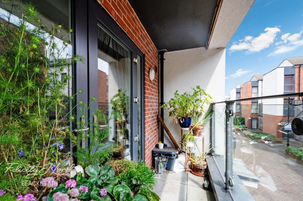 Apelles Street, London 1 bed apartment for sale - £250,000