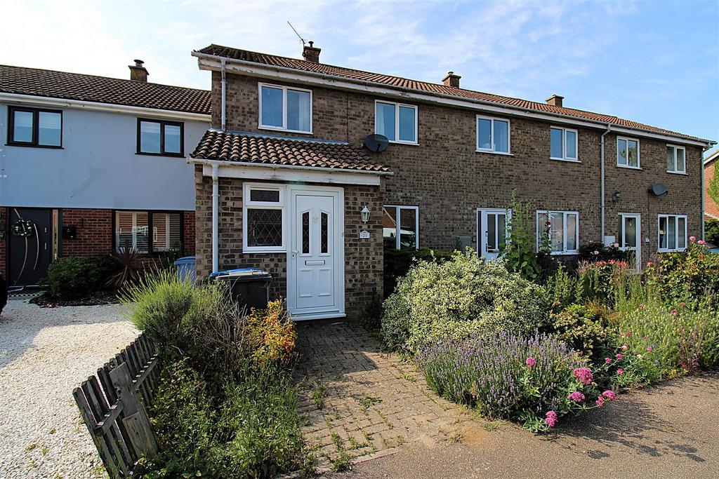 The Glebe, Bury St. Edmunds IP29 3 bed terraced house - £259,000