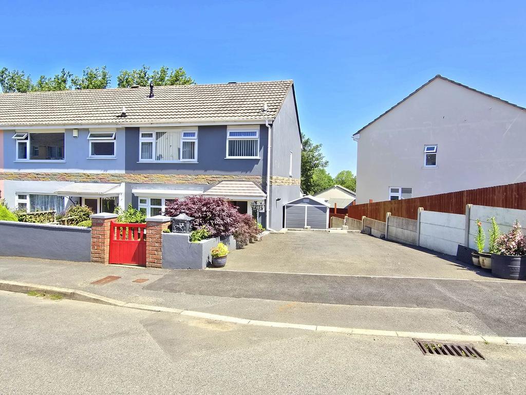 Heathfield Road, Bideford 3 bed end of terrace house - £229,950