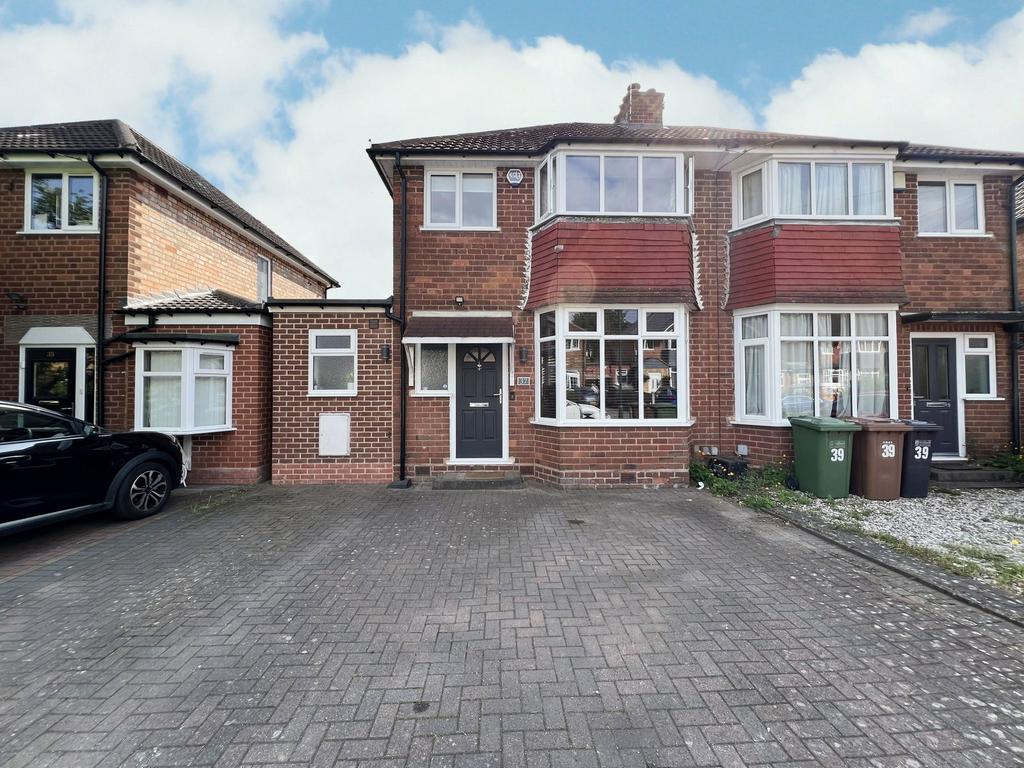 Hurdis Road, Shirley 3 bed semi-detached house - £340,000