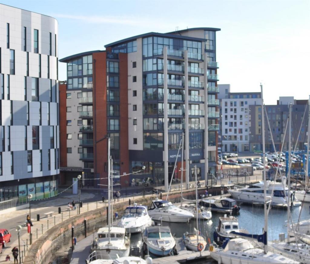 Neptune Marina, Ipswich IP3 1 bed apartment - £825 pcm (£190 pw)