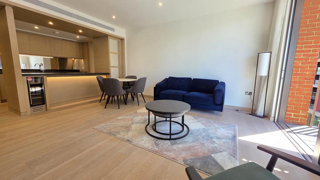 Legacy Building, 1 Viaduct Gardens... 2 bed apartment to rent - £3,900 ...