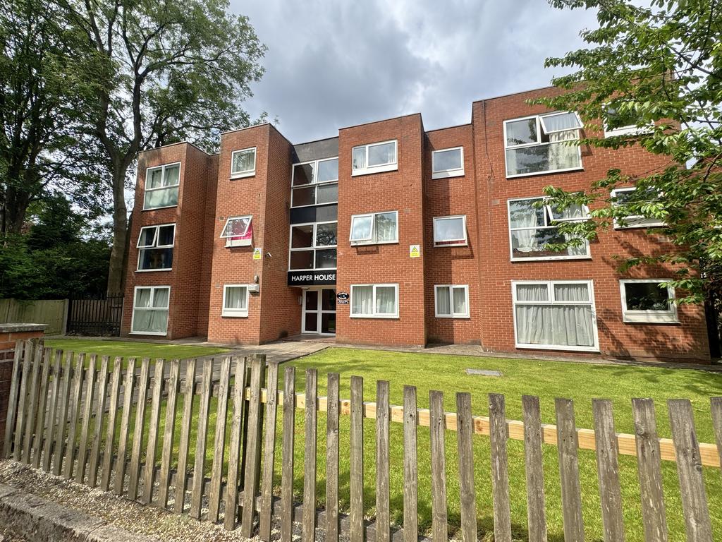 Harper House, Slade Lane, Levenshulme 2 bed flat for sale - £130,000