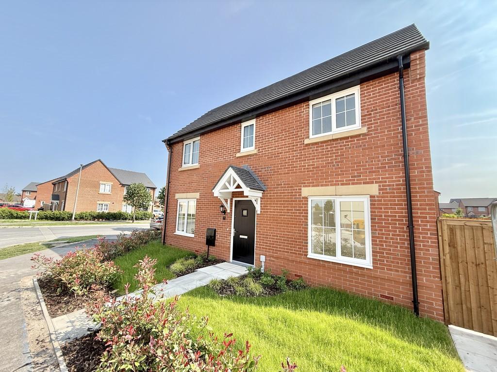 Samuel Armstrong Way, Crewe 3 bed semi-detached house - £1,175 pcm (£ ...
