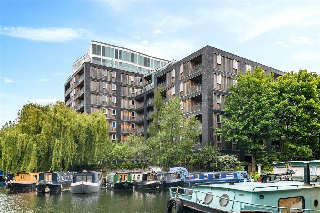 Wharf Road, London, N1 2 bed apartment - £825,000