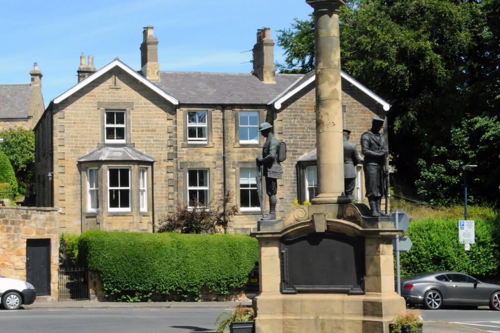Bondgate Villa, Bondgate Without... 5 bed semi-detached house for sale ...