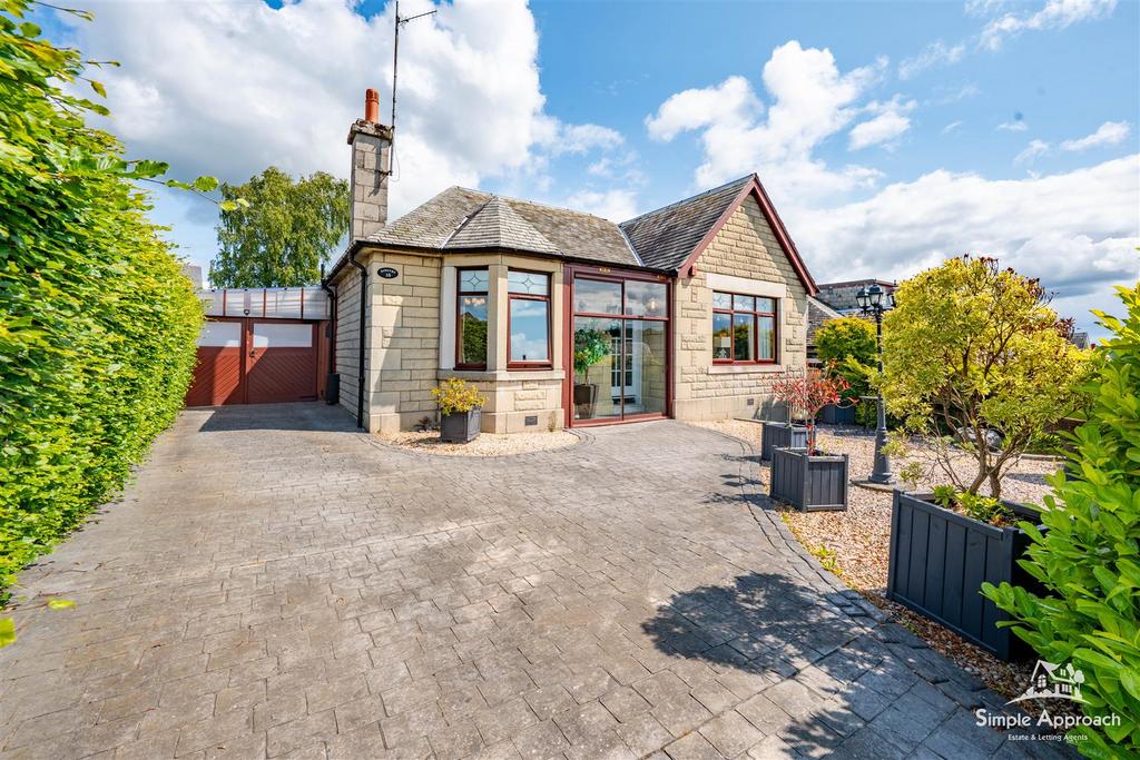 Fraser Terrace, Perth 3 bed house - £298,995