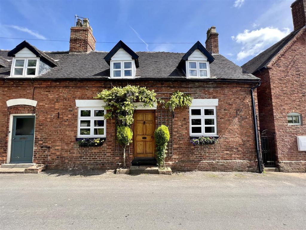School House Lane, Rugeley WS15 2 bed cottage - £1,100 pcm (£254 pw)