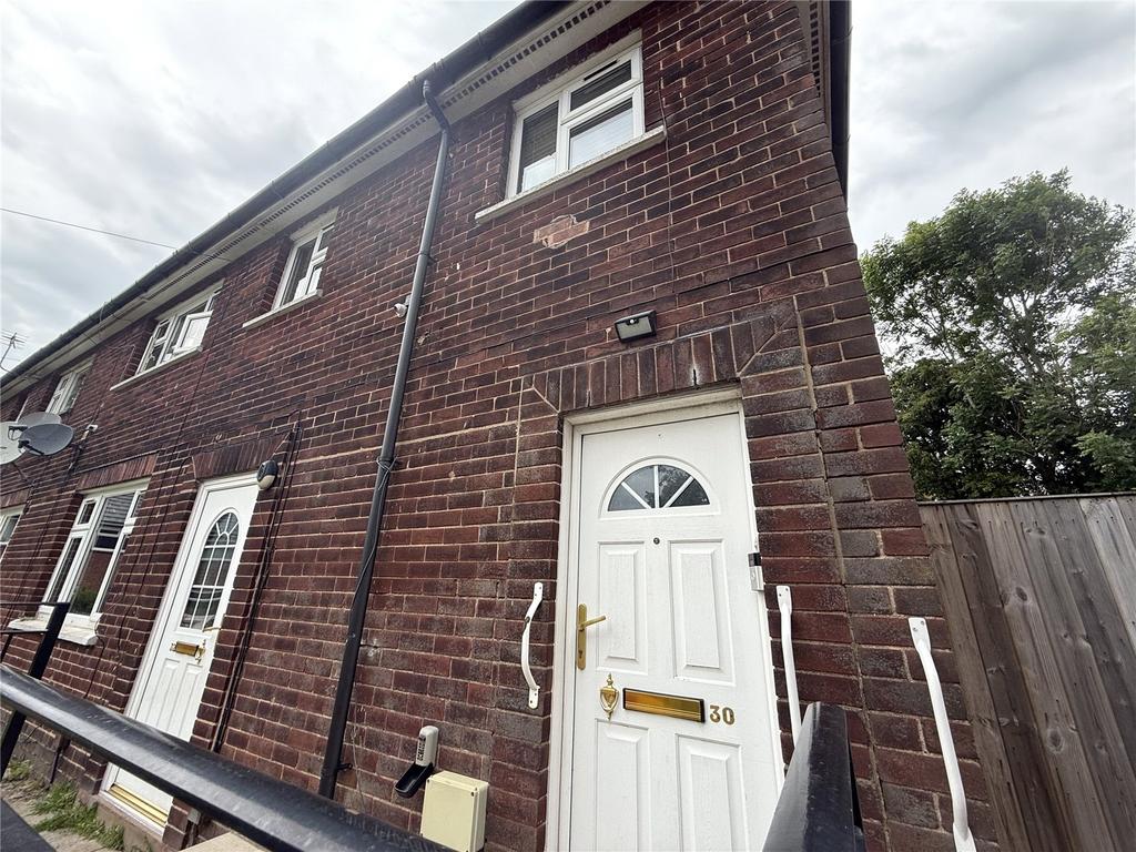 All Saints Close, Royton, Oldham... 2 bed apartment for sale - £125,000