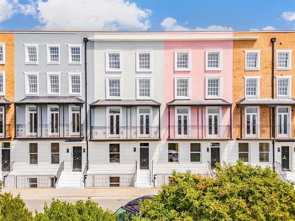 Albion Place, Ramsgate, Kent 2 bed apartment for sale - £325,000