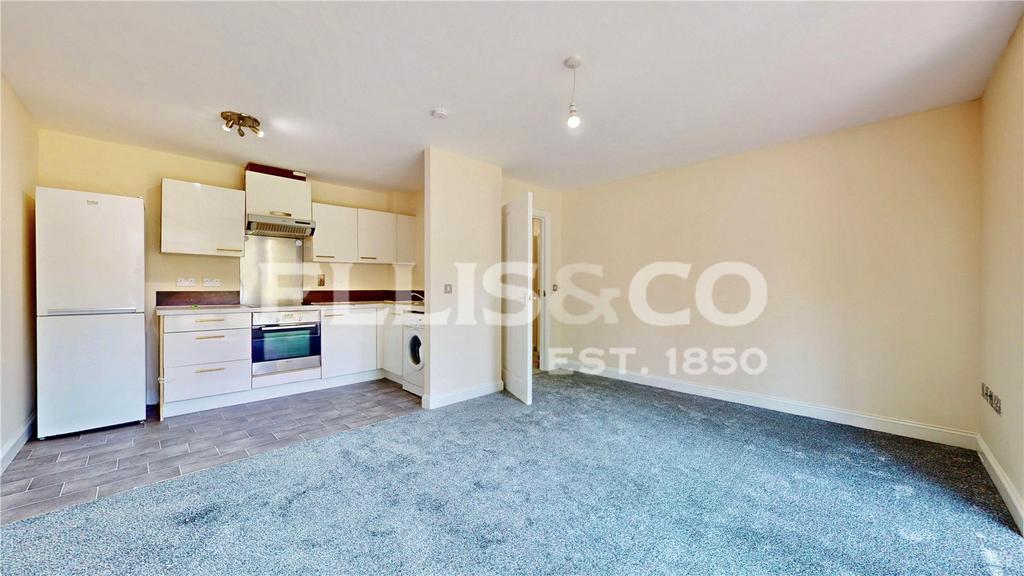 King George Crescent, Wembley, HA0 1 bed apartment - £300,000