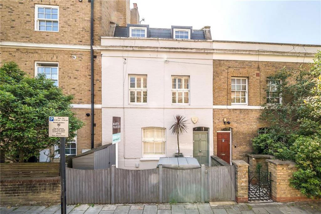 Crescent Lane, London SW4 3 bed terraced house for sale - £999,950