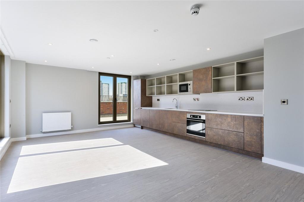 Spinners Yard, Skinner Ln, LS7 3 bed apartment - £1,805 pcm (£417 pw)