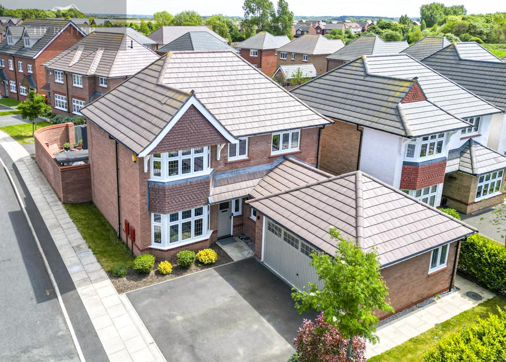 Formby, Liverpool L37 4 bed detached house for sale - £550,000
