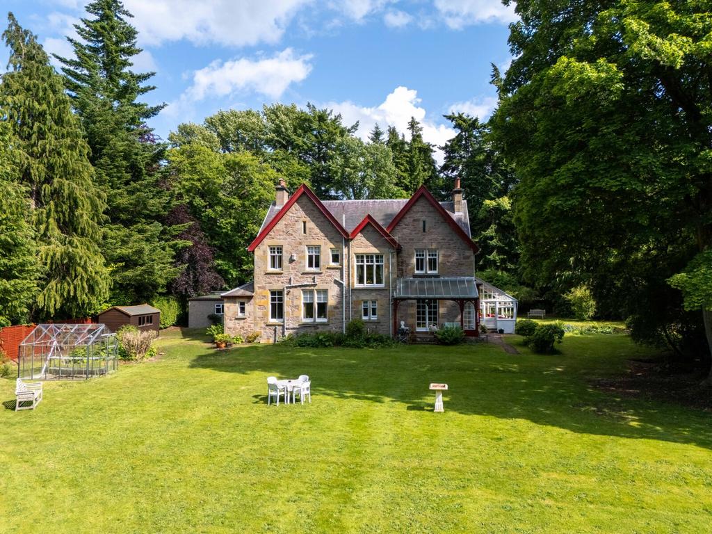 Nessdale, 32 Island Bank Road... 5 bed detached house for sale - £750,000