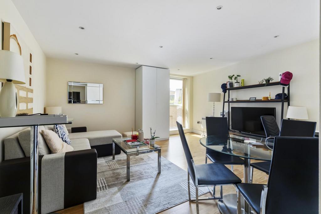 Great Suffolk Street, London SE1 1 bed apartment - £520,000