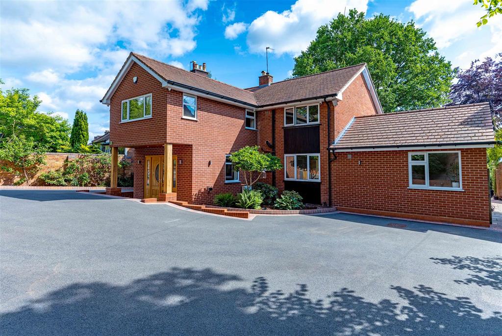 Highgate Road, Walsall 5 bed detached house for sale - £760,000