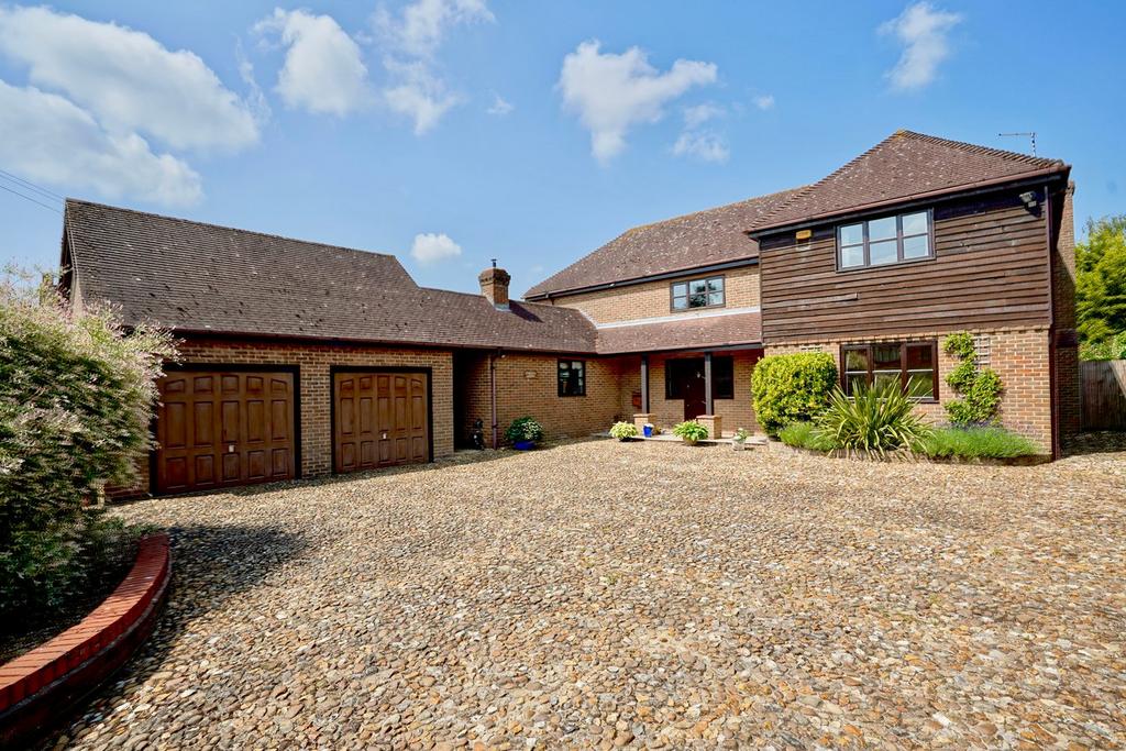 Station Road, Tilbrook, PE28 5 bed detached house for sale - £800,000