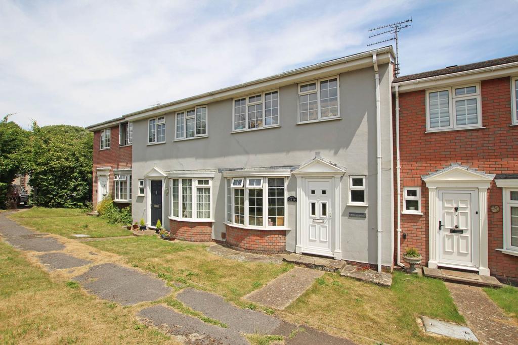 Upper Avenue, Eastbourne, BN21 3XJ 3 bed terraced house - £340,000