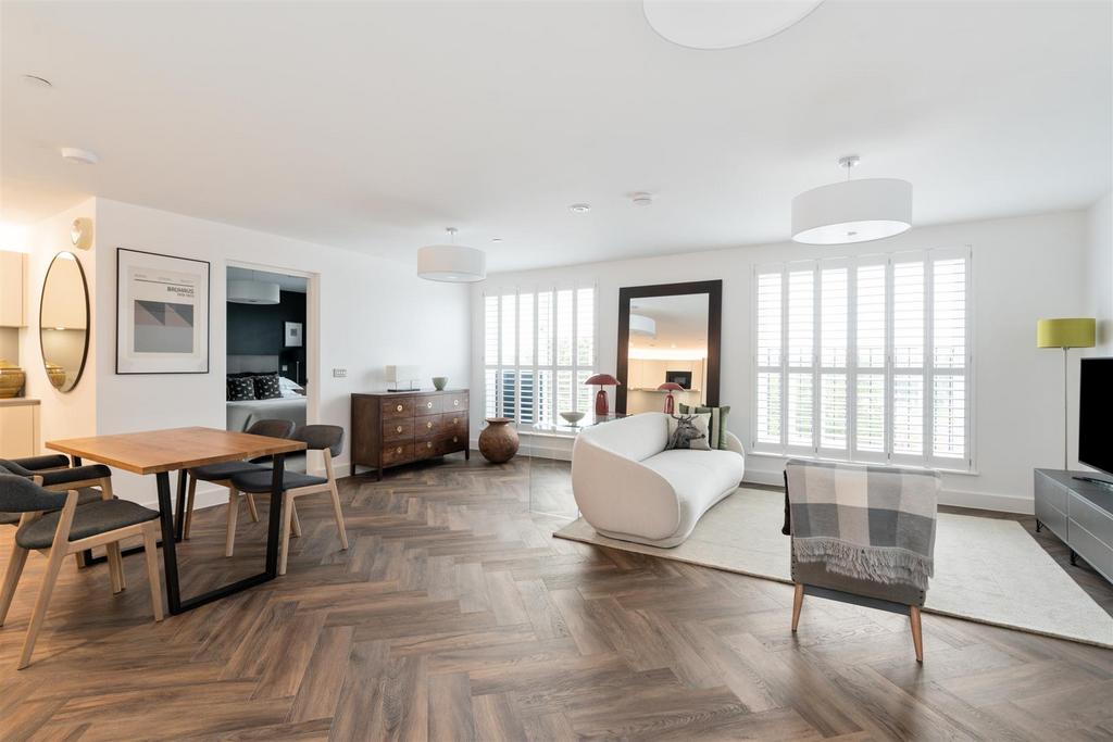 Imperial House, Homer Road, Solihull 2 bed apartment for sale - £400,000